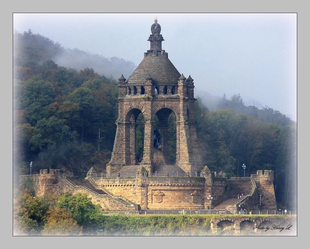 Kaiser-Wilhelm-Denkmal Foto & Bild | architektur, ländliche architektur ...