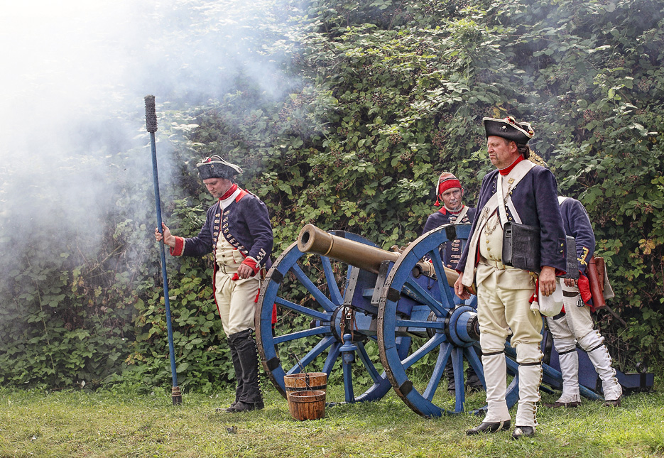 Kanoniere Foto & Bild | kunstfotografie & kultur, ritterspiele ...