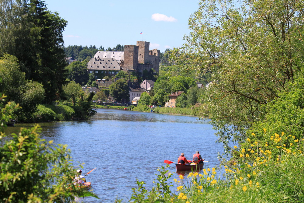 Kanutour auf der Lahn bei Runkel Foto & Bild | landschaft, bach, fluss ...