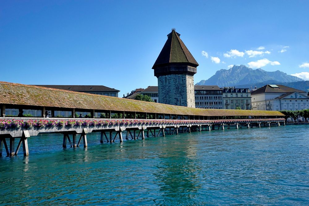 Kapellbrücke Foto & Bild | architektur, straßen & brücken ...