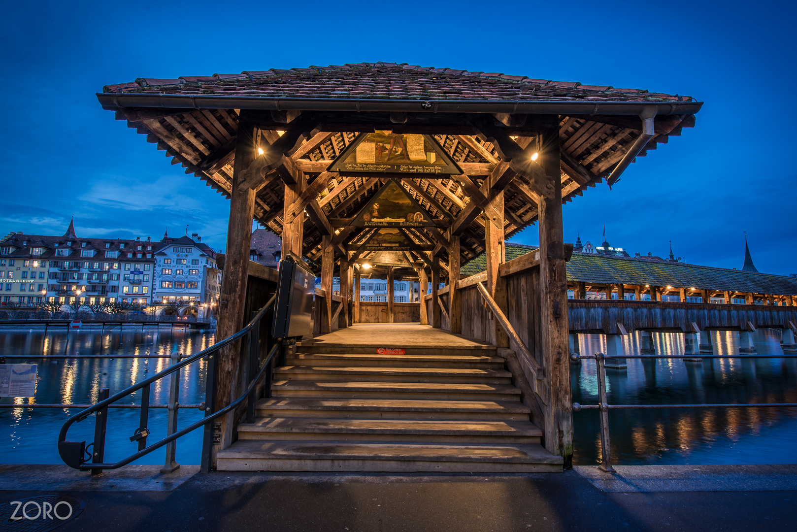 Kapellbrücke Luzern Foto & Bild | architektur, architektur bei nacht ...