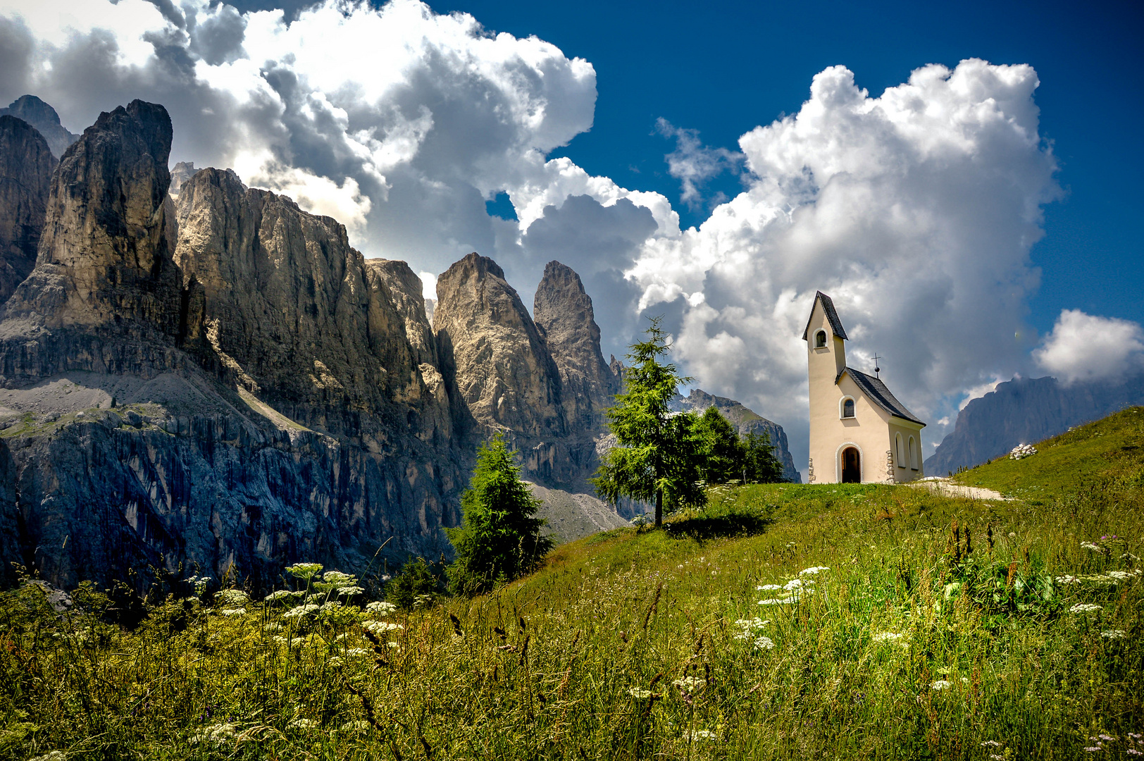 Kapelle am Grödner Joch Foto & Bild | europe, italy, vatican city, s ...