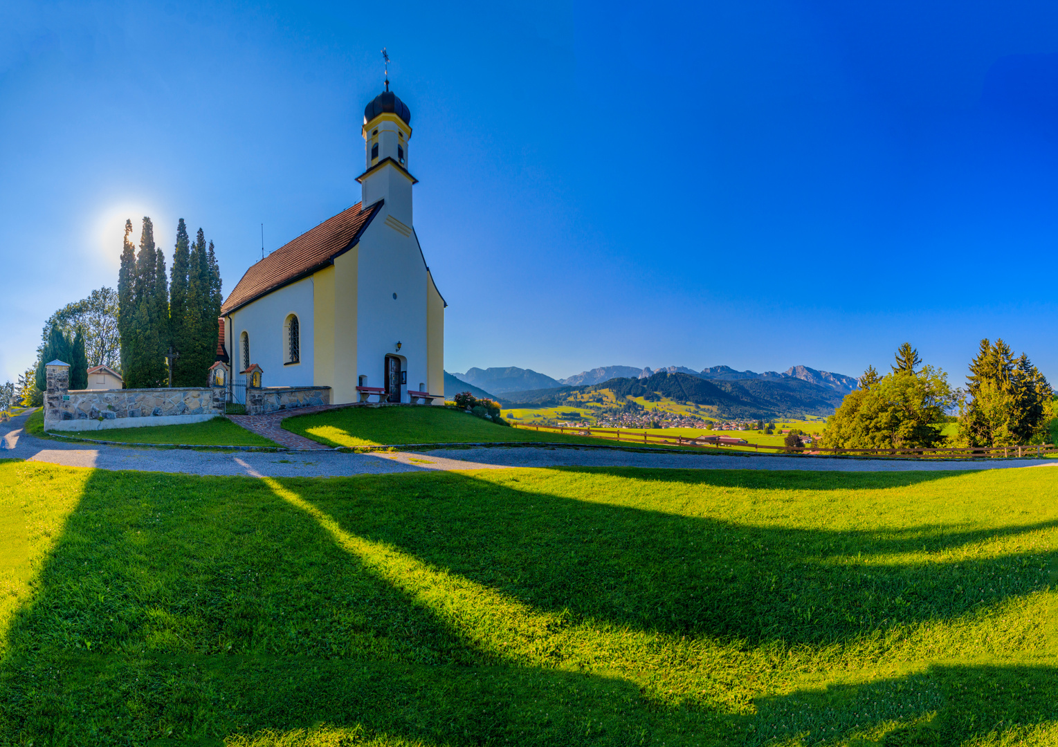 Kapelle-St.Peter Foto & Bild | world, sommer, sonne Bilder auf ...