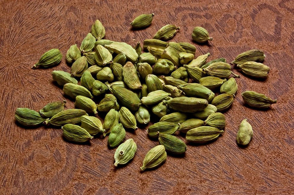 Kardamon Foto & Bild | stillleben, food-fotografie, gewürze Bilder auf ...