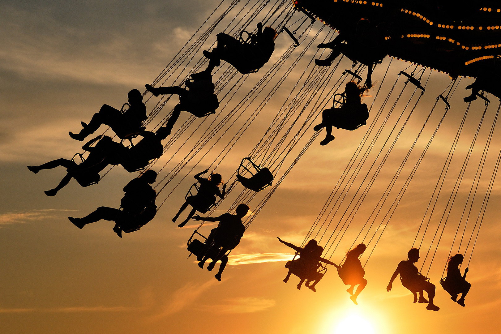 Karussell Foto & Bild | jugendliche, outdoor, stockholm Bilder auf ...