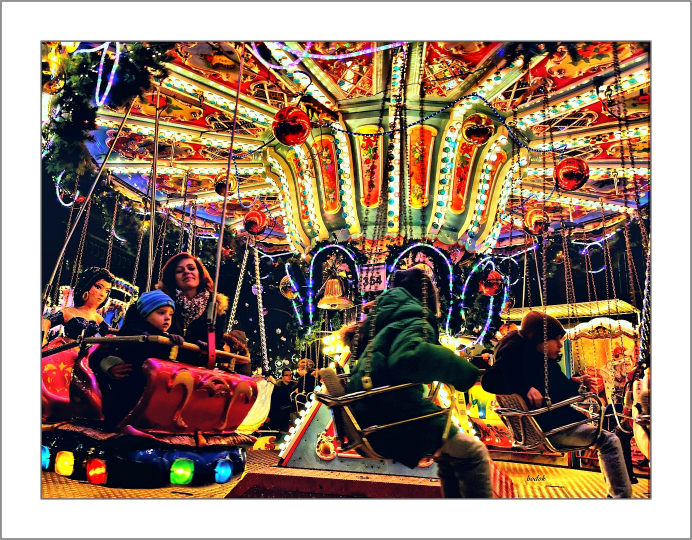 Karussell Foto & Bild | art, world, portrait Bilder auf fotocommunity