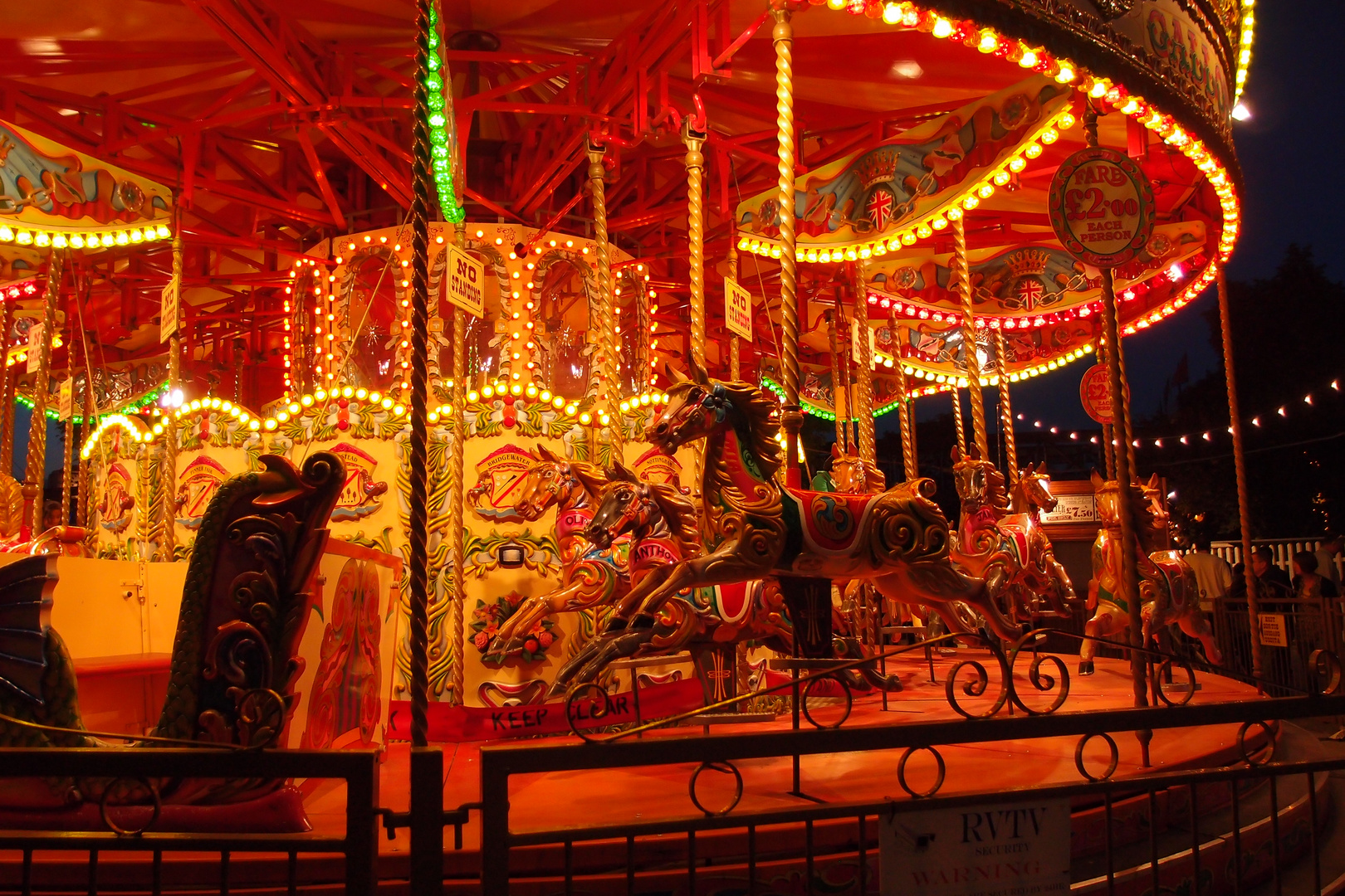 Karussell in London Foto & Bild | karussell Bilder auf fotocommunity