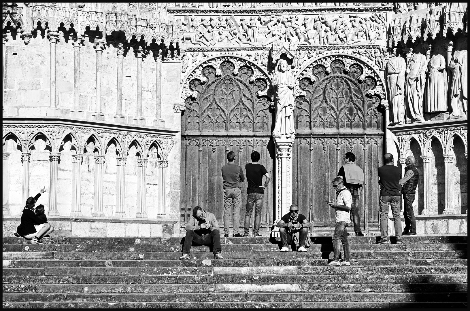 Kathedrale Foto & Bild | architektur, erwachsene menschen, streetfotografie mit menschen Bilder ...