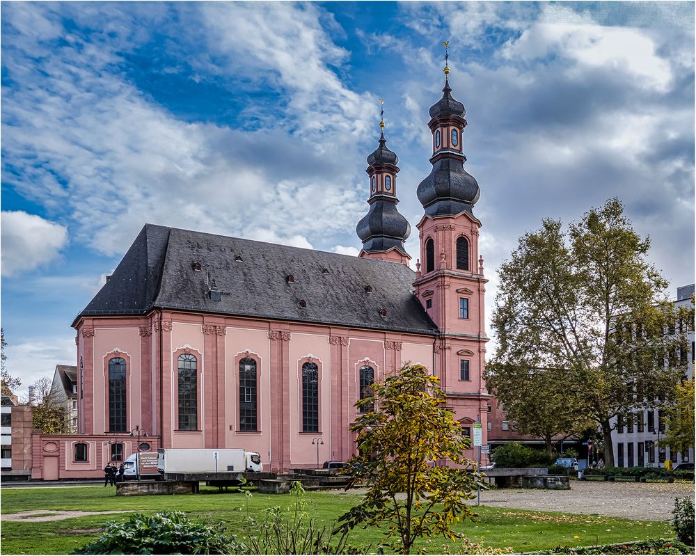 Katholische Kirche St. Peter Foto & Bild | wolken, kirche, himmel ...