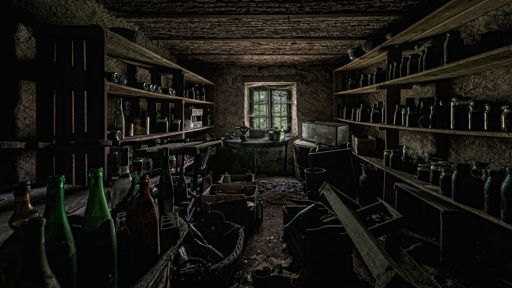 Keller einer Maison Foto & Bild | world, spezial, marodes Bilder auf ...