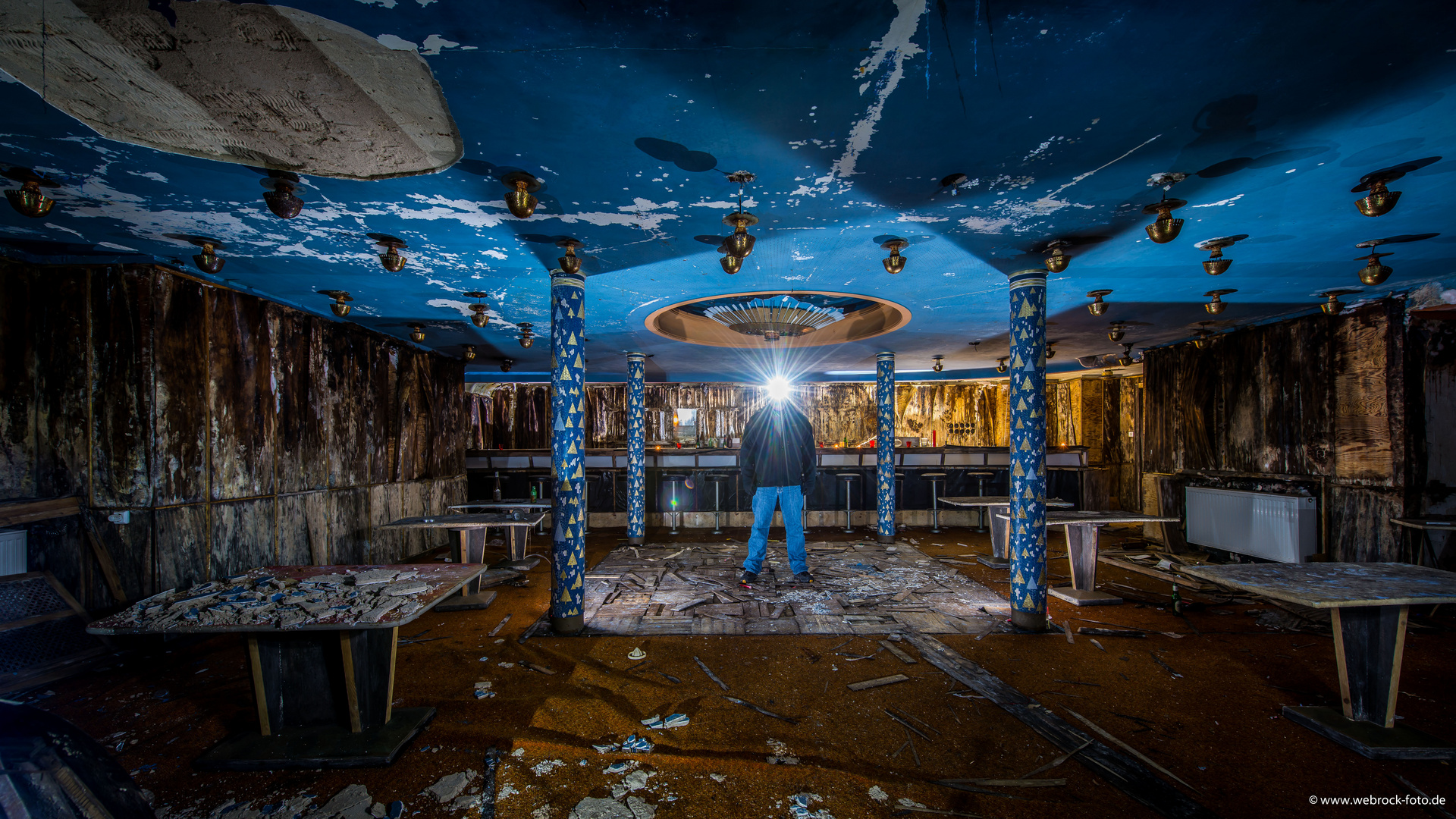 Kellerbar Dachsbau Foto & Bild | architektur, stadtlandschaft ...