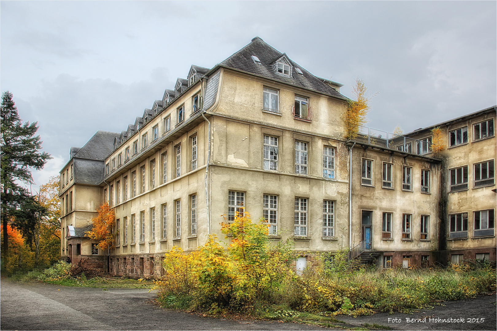 Kent Scholl Waldniel ... Foto & Bild | architektur, lost places, hdr ...