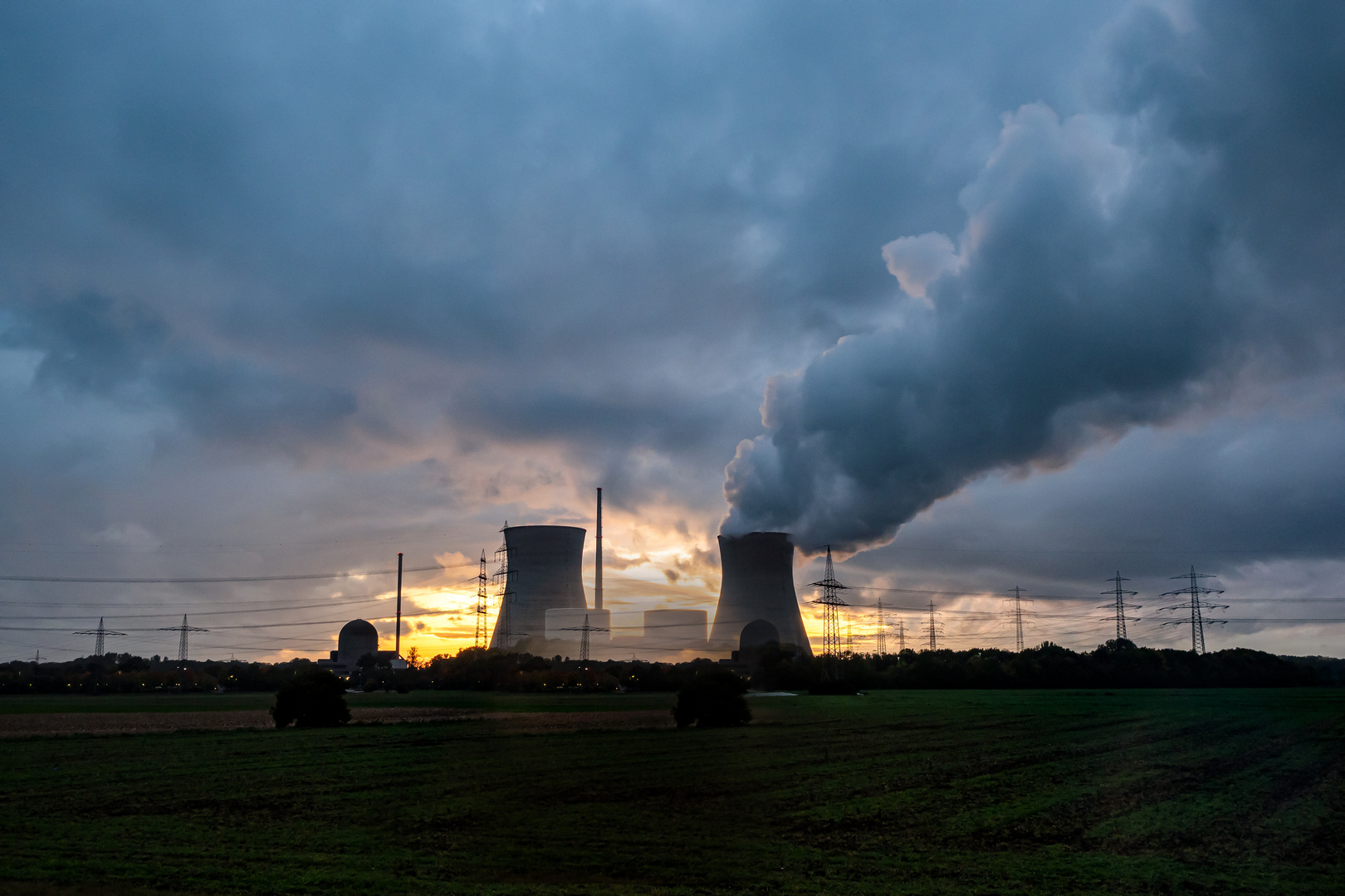 Kernenergie Foto & Bild | dokumentation, architektur, kraftwerke Bilder ...