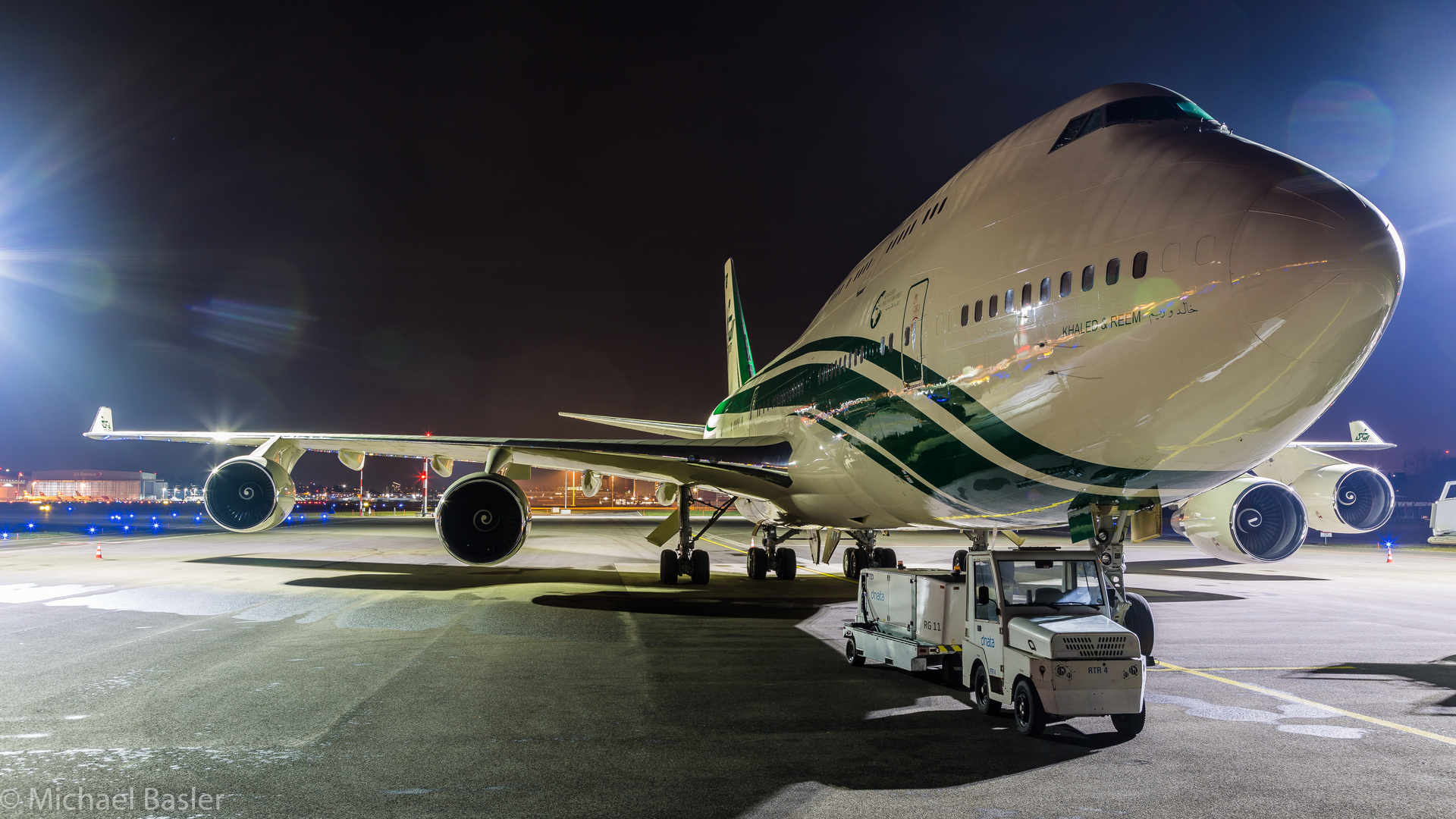 -- Khaled & Reem -- Foto & Bild | world, airbus, schweiz Bilder auf ...