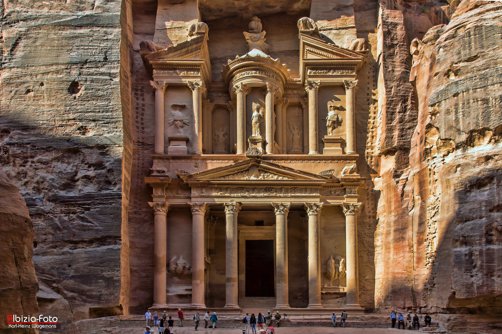 Khazne al-Firaun (Schatzhaus), - Petra, Jordanien Foto & Bild | world ...