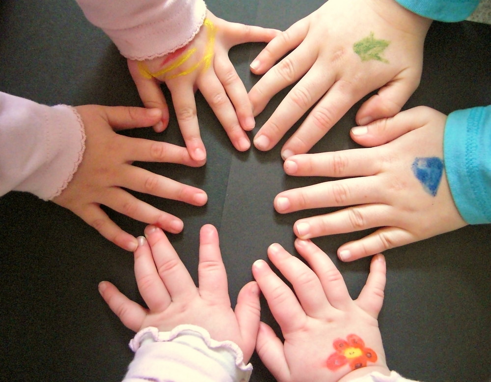 Kinderhände.... Foto & Bild | kinder, hände , menschen Bilder auf ...