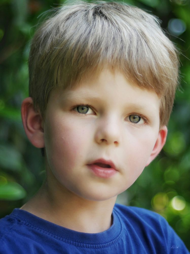 "Kinderportrait " Foto & Bild | analog, menschen, kinder Bilder auf fotocommunity