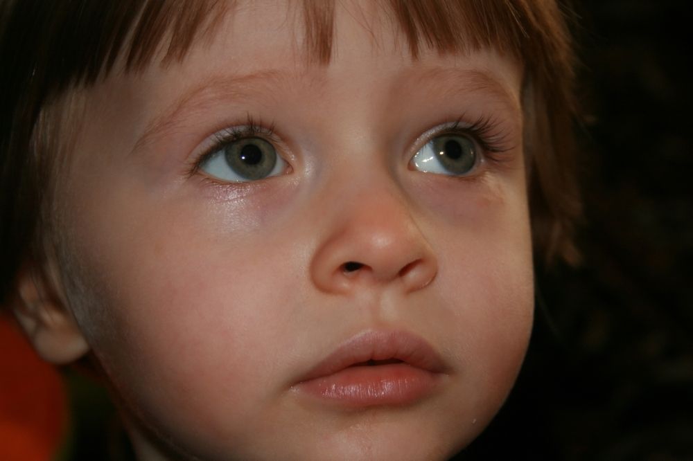 Kindliche Neugier Foto & Bild | kinder, kinder ab 2, menschen Bilder ...