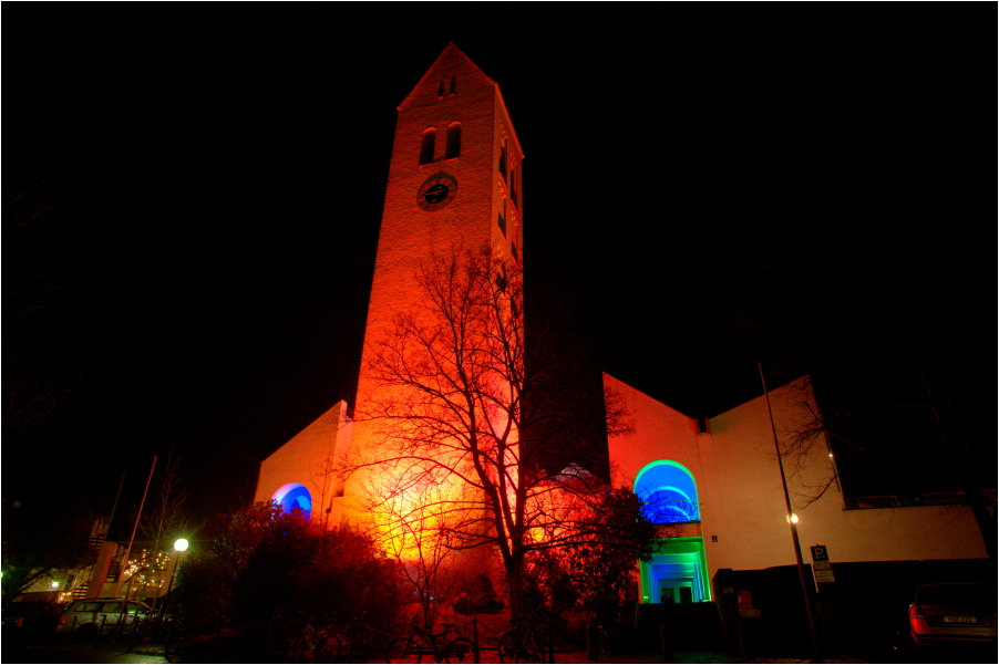 Kirche im Licht 13c Foto & Bild | techniken, aufnahme-techniken ...