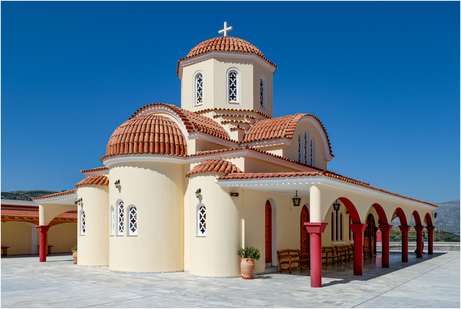 "Kirche in einem Bergdorf" - Kreta, 2007 Foto & Bild | europe, greece ...