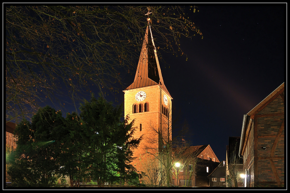 Kirche in Marl-Polsum bei Nacht Foto & Bild | architektur, architektur ...
