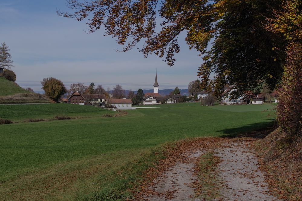Kirche Wichtrach Foto & Bild | kirche, natur, herbst Bilder auf ...