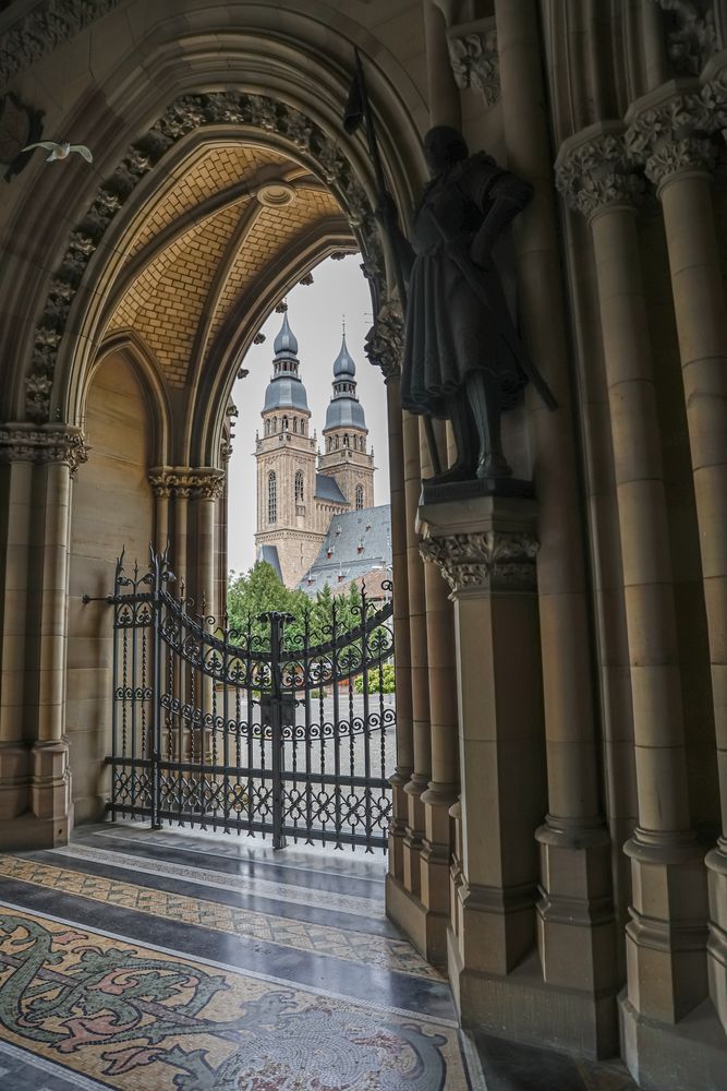 Kirchenblick Foto & Bild | architektur, deutschland, europe Bilder auf fotocommunity