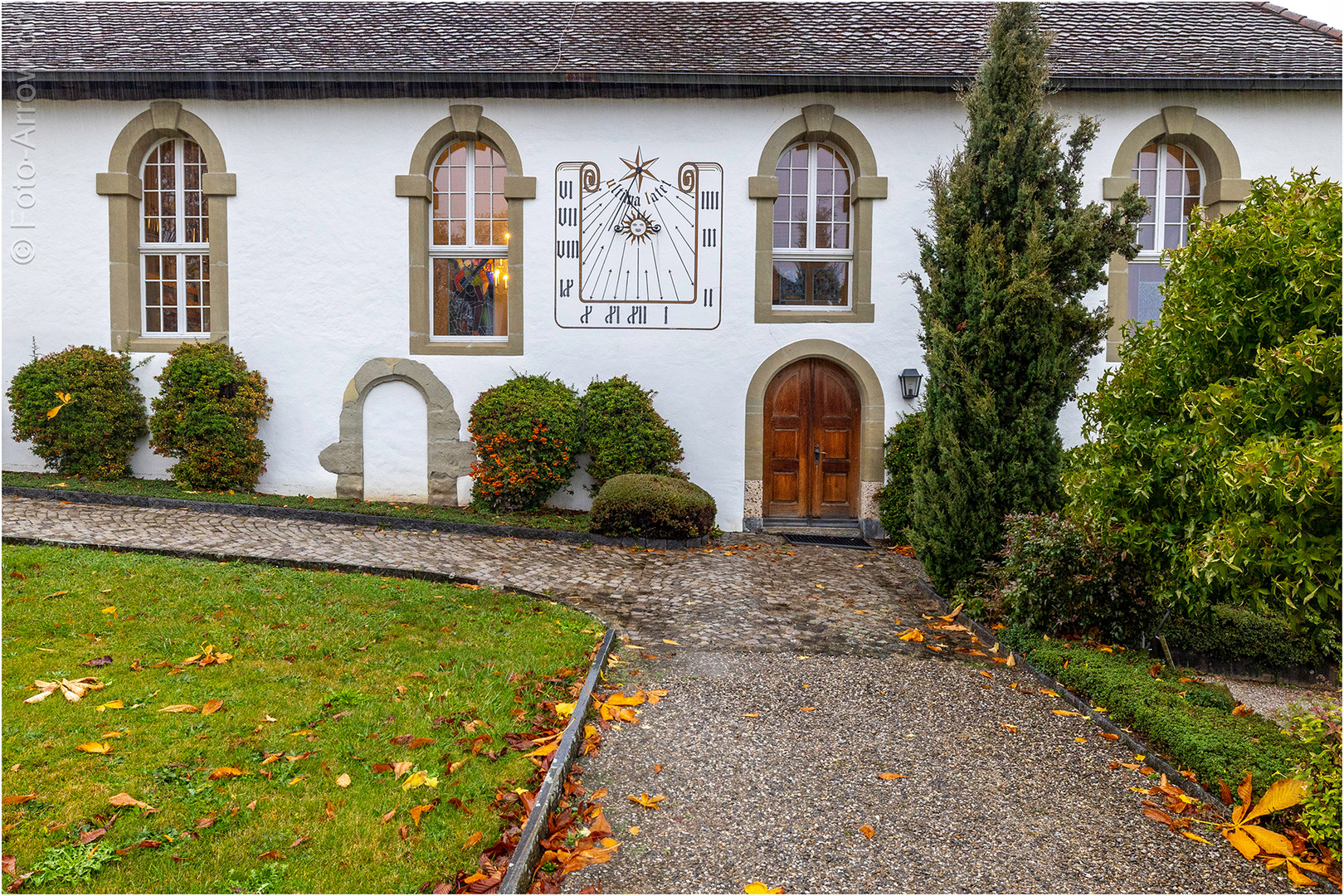 Kirchenfassade Foto & Bild | kirche, historisch, architektur Bilder auf ...