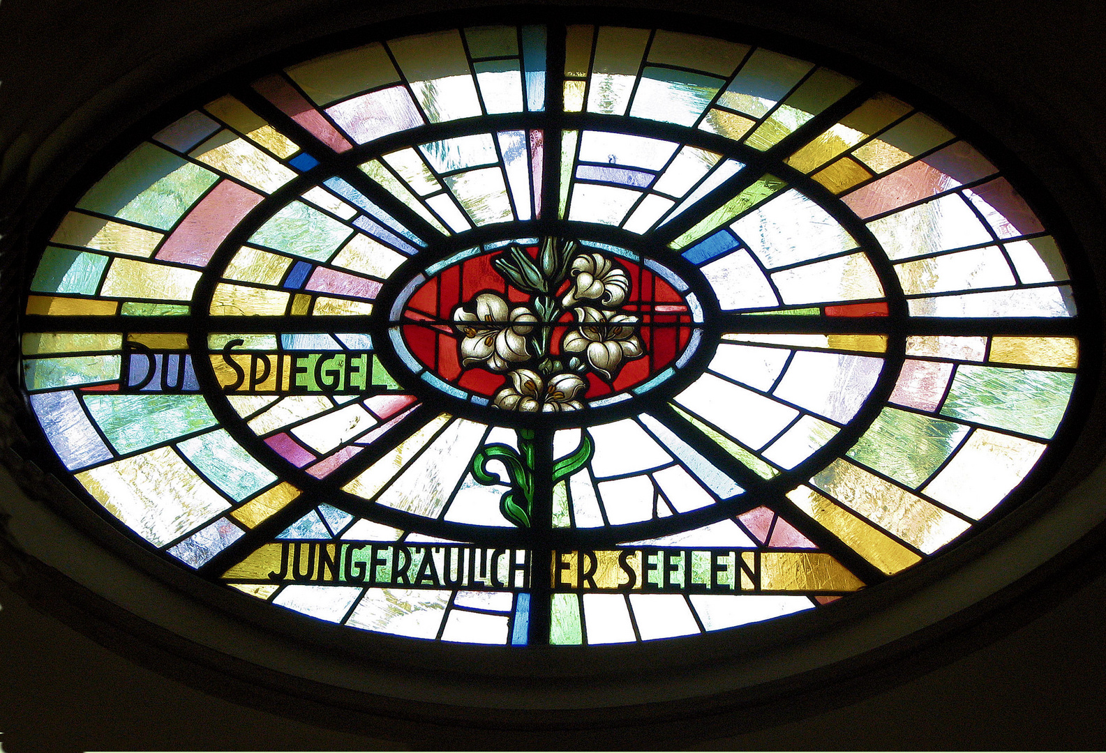 Kirchenfenster in der St.Josefkirche 1 Foto & Bild | architektur, sakralbauten, innenansichten ...