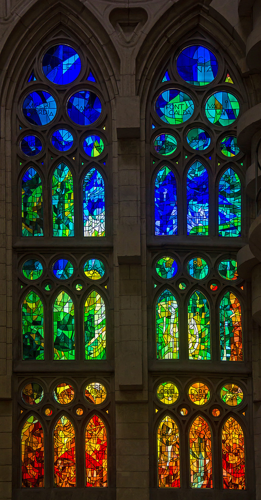 Kirchenfenster Sagrada Familia Barcelona Foto & Bild | architektur, sakralbauten, innenansichten ...