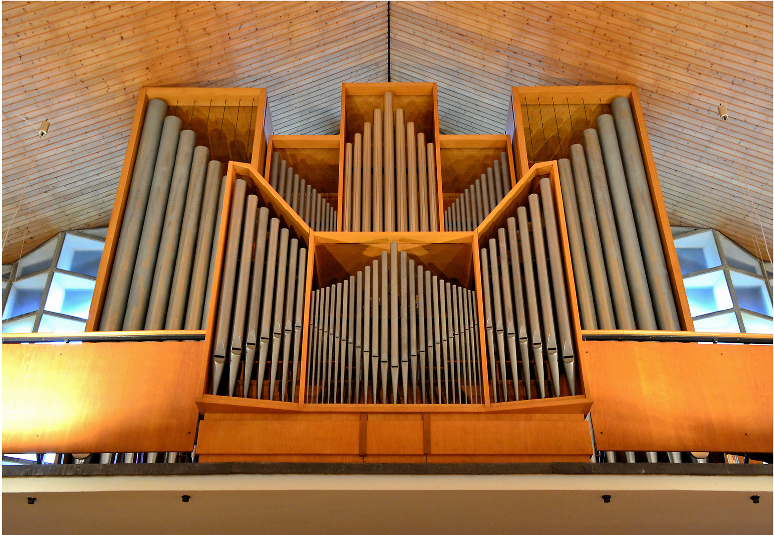 Kirchenorgel: Klarenbachkirche Düsseldorf Foto & Bild | kunstfotografie ...