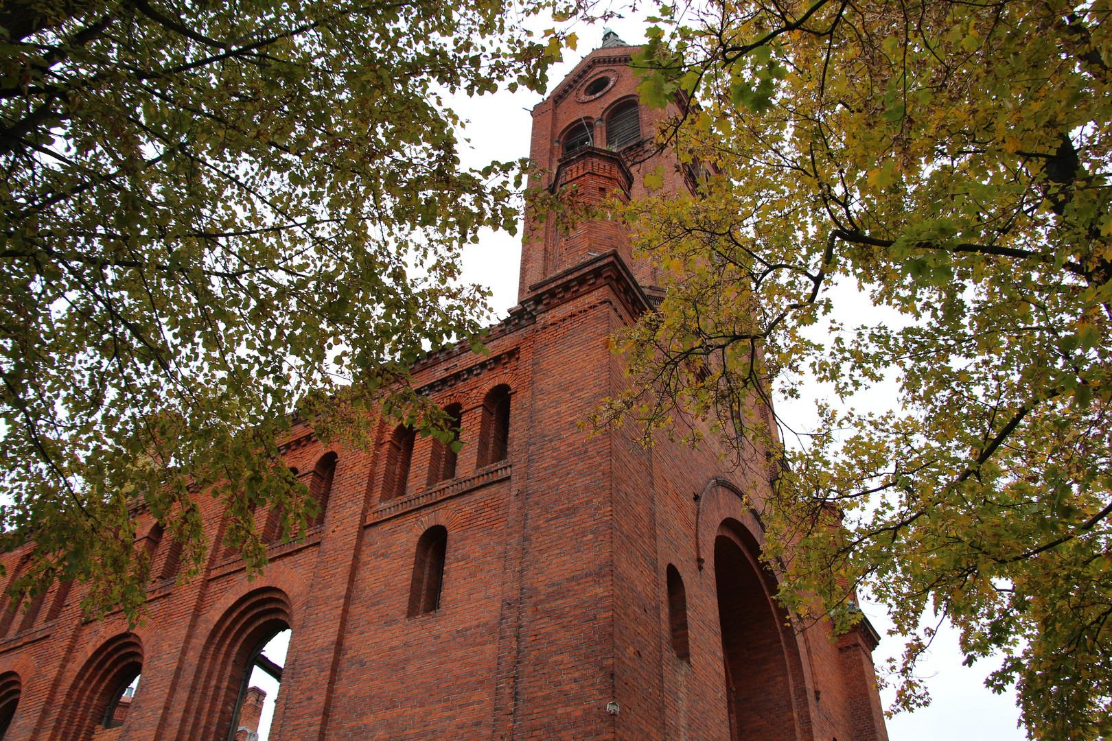 Kirchenruine in Osjorsk ehem Angerapp Foto & Bild | europe, eastern ...