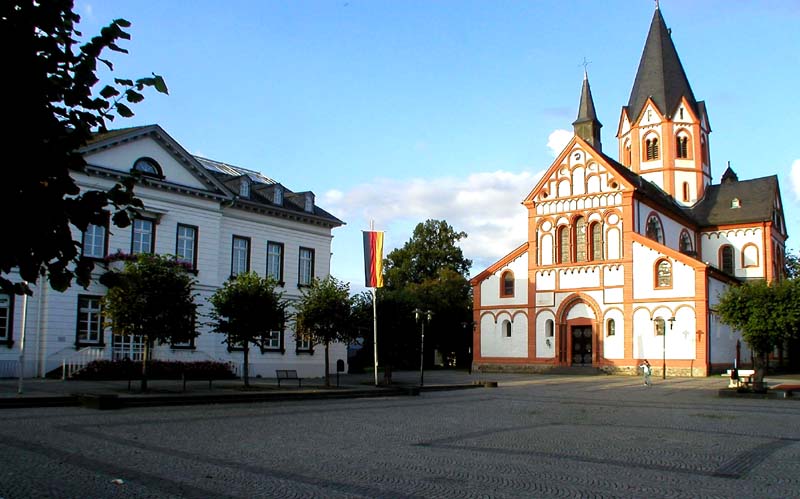 Kirchplatz in Sinzig am Rhein Foto & Bild | deutschland, europe ...