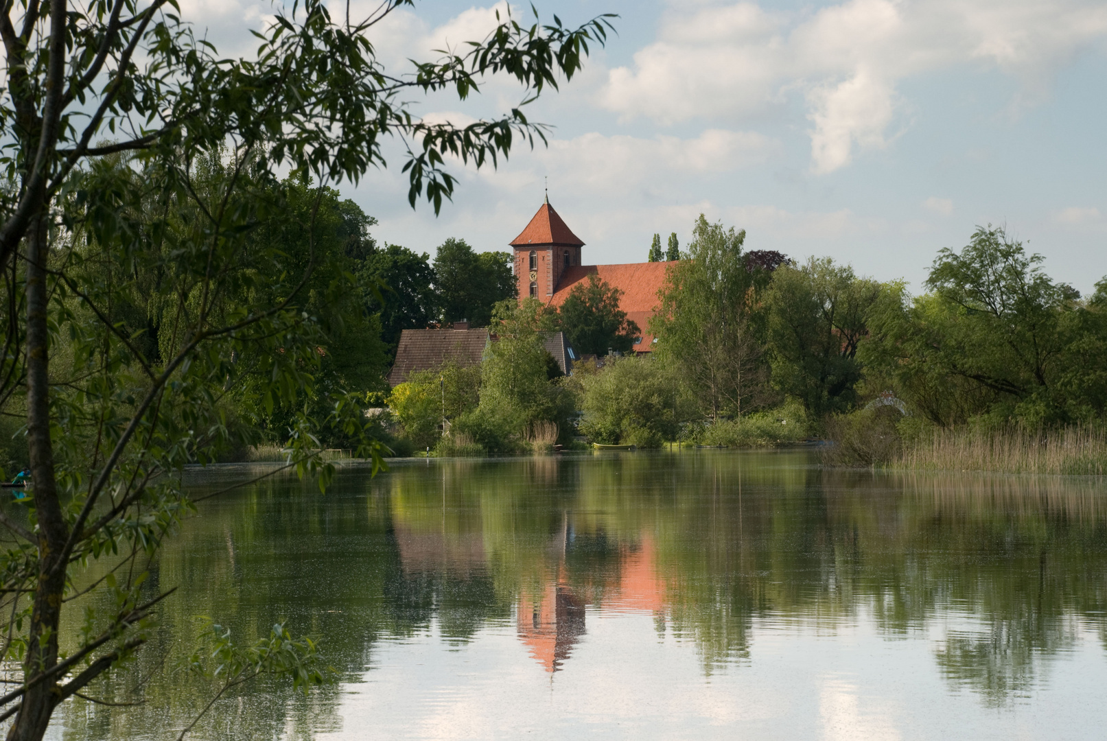 Kirchsee mit Stadtkirche von Preetz Foto & Bild | deutschland, europe ...