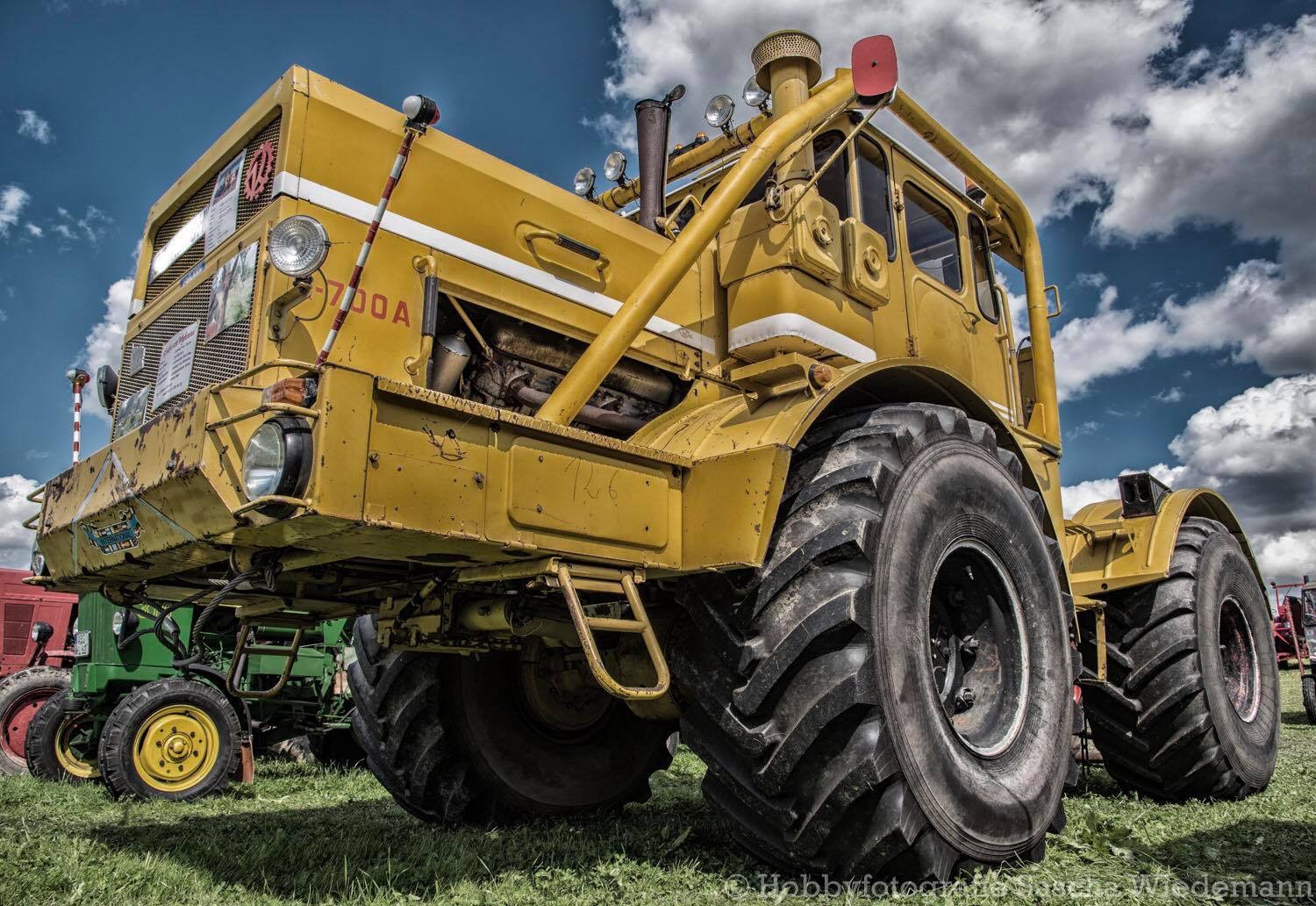 Kirovets K-700 Foto & Bild | industrie und technik, traktoren ...