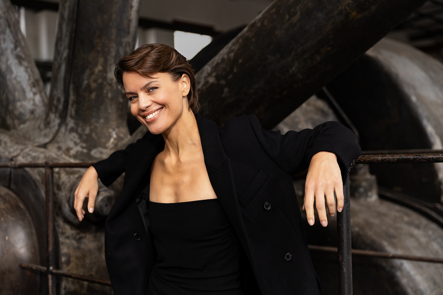 Klara Foto & Bild | portrait, portrait frauen, indoor Bilder auf ...