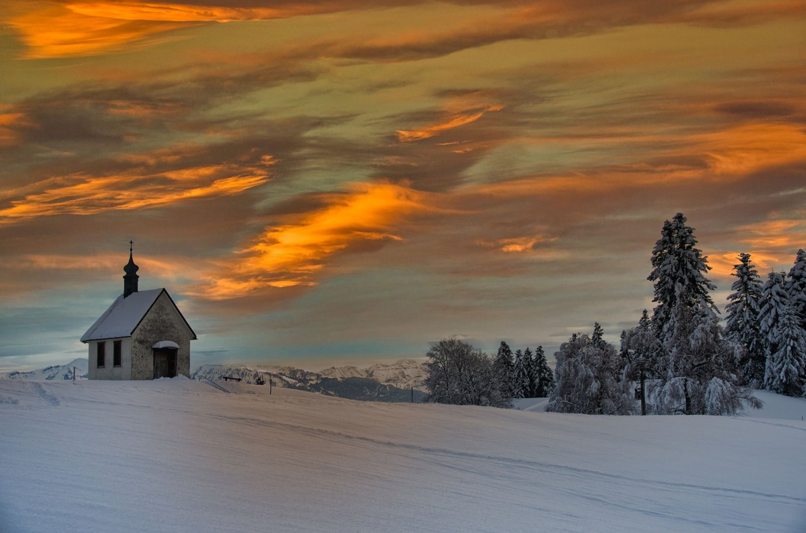 Kleine Kapelle im Allgäu Foto & Bild | landschaft, jahreszeiten, winter Bilder auf fotocommunity