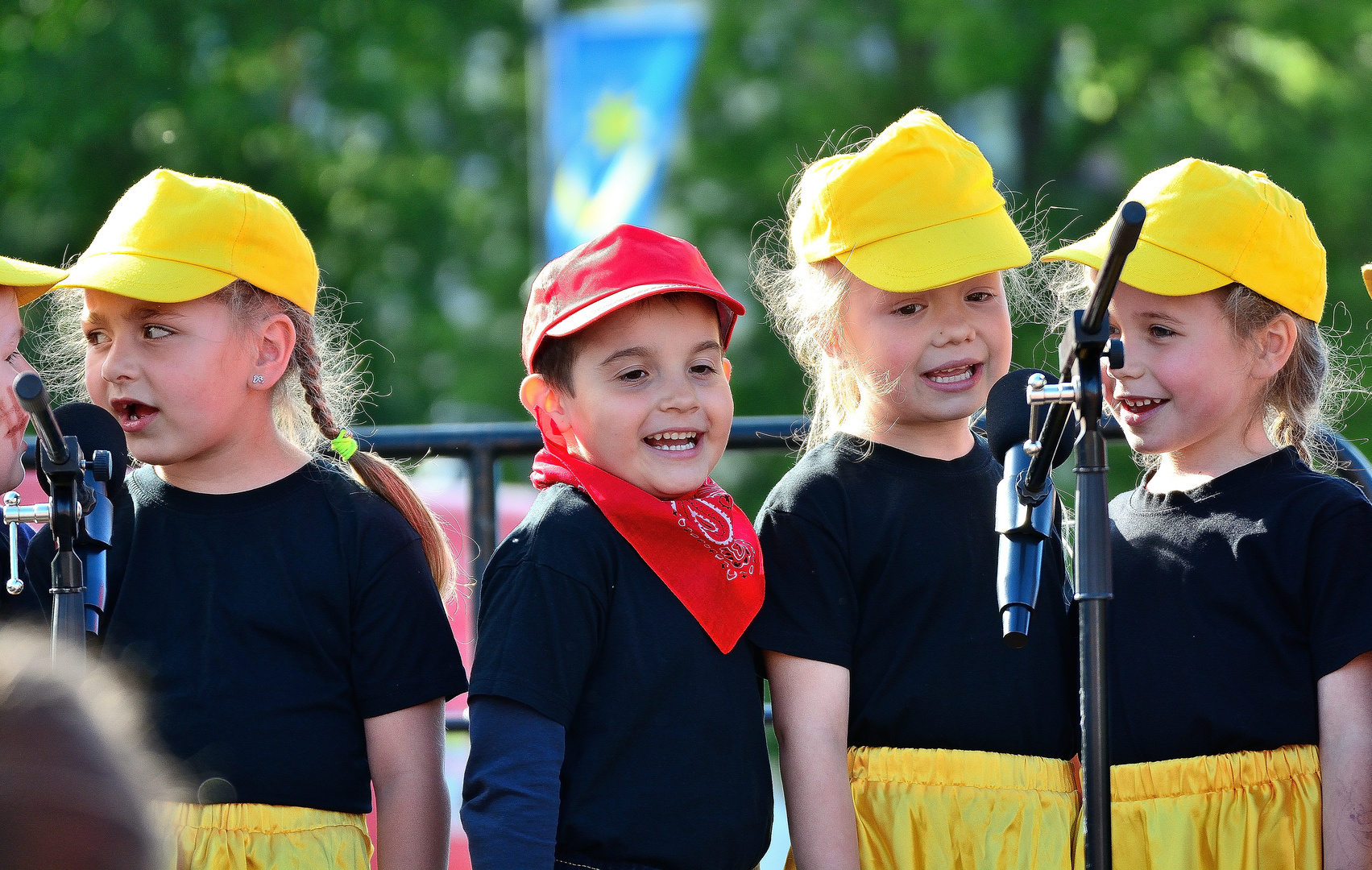 kleiner Chor Foto & Bild | fotos, portrait, menschen Bilder auf ...