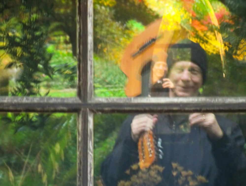 Kleiner Mann am Ohr ;-) Foto & Bild | erwachsene menschen, kunstfotografie & kultur, projekte ...