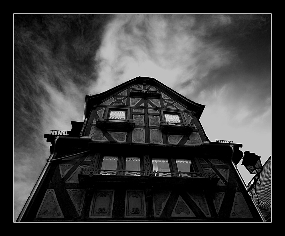 Knusper, knusper, Knäuschen Foto & Bild | architektur, ländliche ...