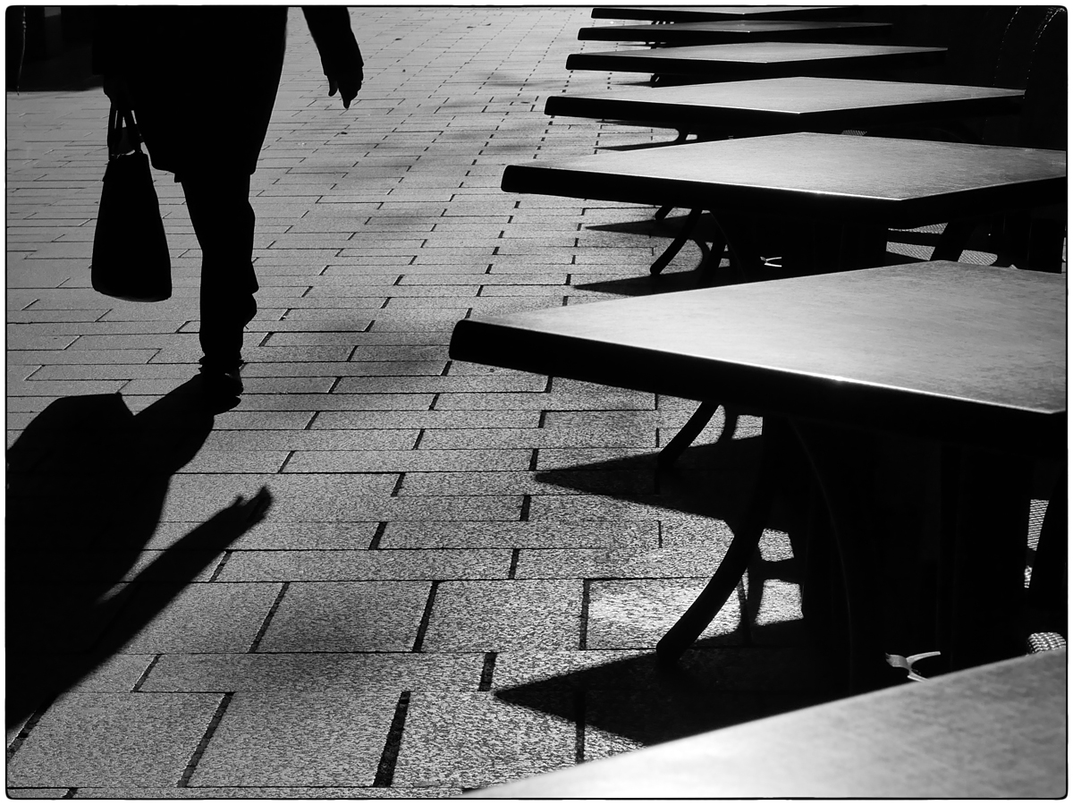 Kö (2) Foto & Bild | streetfotografie mit menschen, schattiges, schatten Bilder auf fotocommunity
