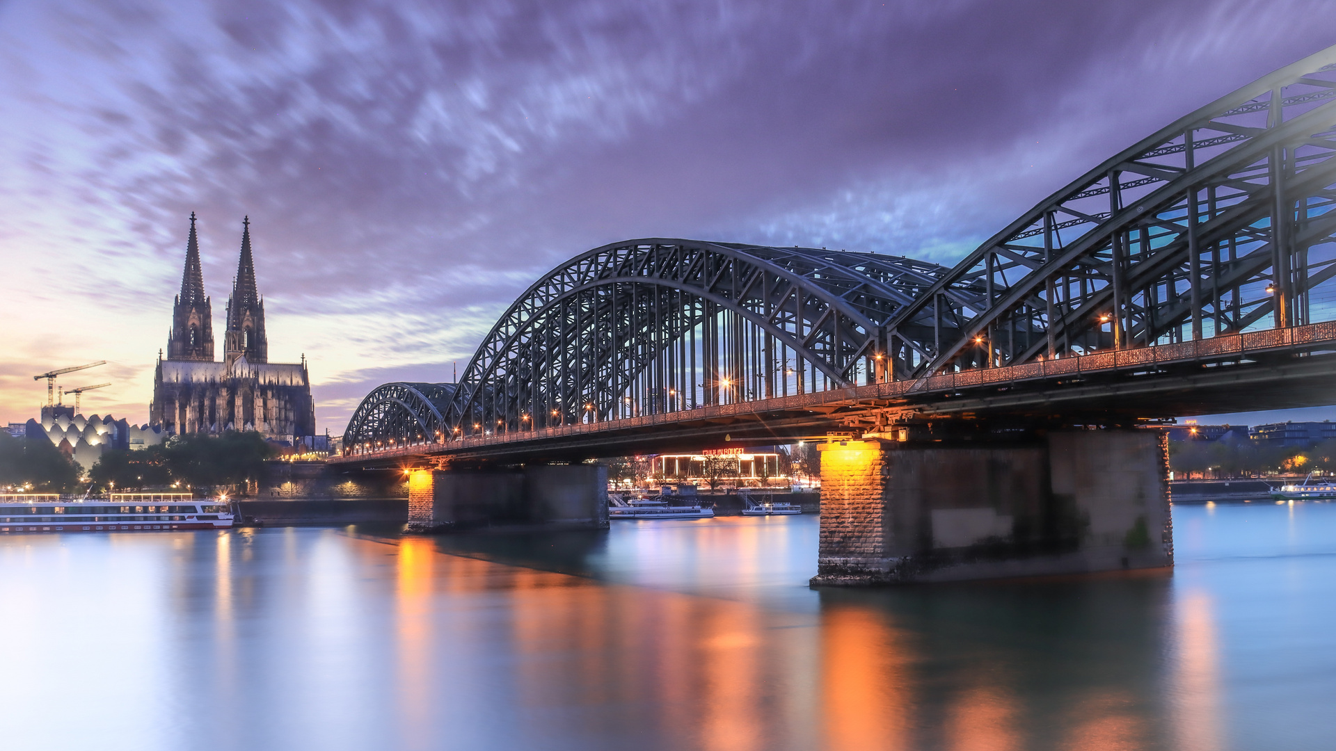 Köln am Rhein Foto & Bild | fotos, köln, langzeitbelichtung Bilder auf ...