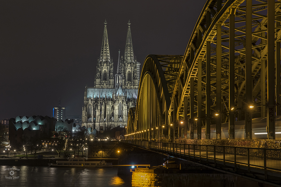 Köln bei Nacht Foto & Bild | architektur, architektur bei nacht, motive Bilder auf fotocommunity