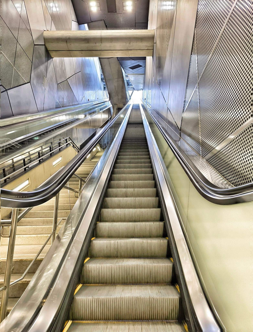 Köln - U-Bahn-Station "Severinstraße" Foto & Bild | fotos, world, köln ...