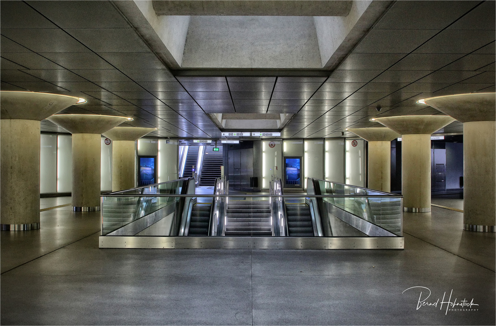 Köln ... und ihre U-bahn Foto & Bild | nacht, hdr, bahnhof Bilder auf ...