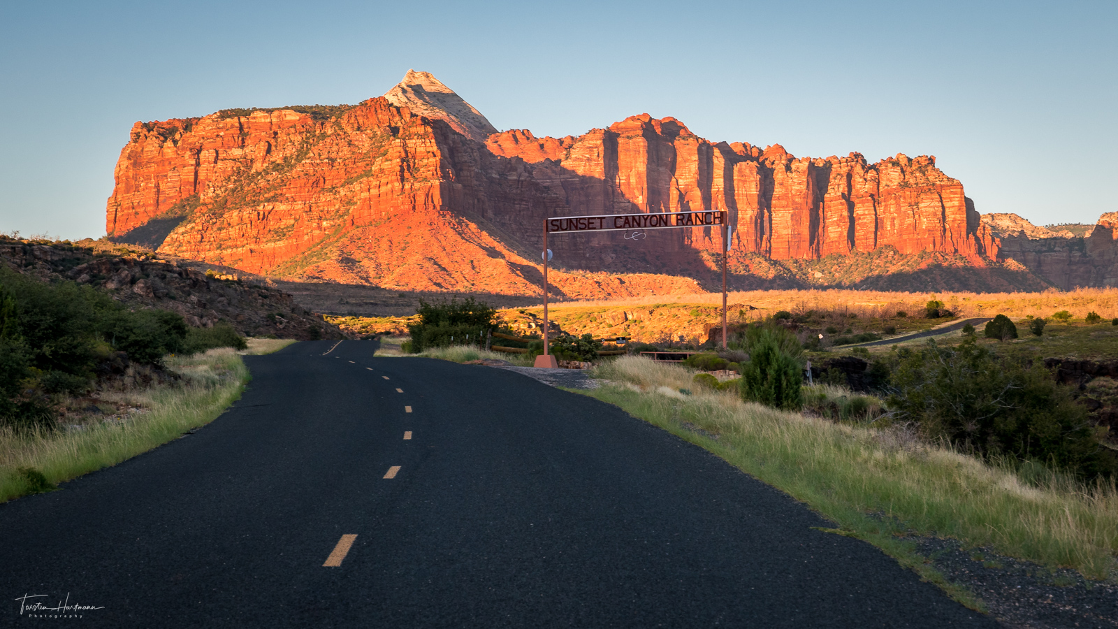Kolob Terrace Road at sunset (USA) Foto & Bild | architektur, north ...