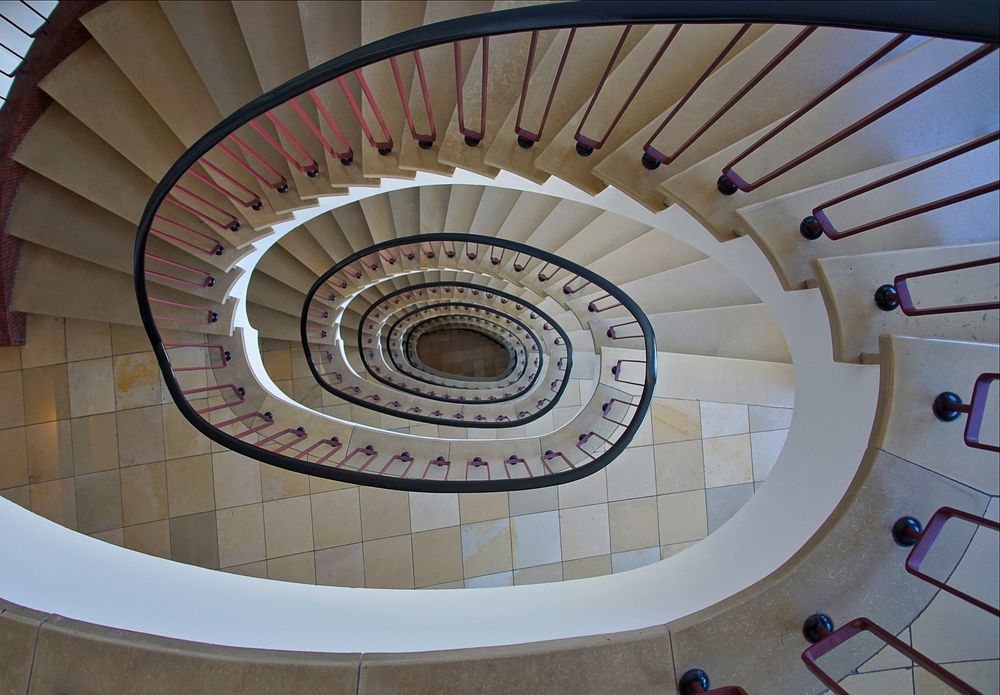 Kontor-Treppenhaus von Oben Foto & Bild | fotos, world, hamburg Bilder ...