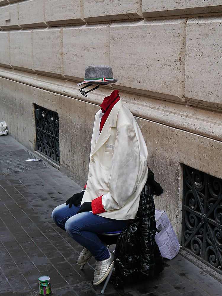 Kopflos Foto & Bild | menschen, streetart, graffiti & tags, streetfotografie mit menschen Bilder ...