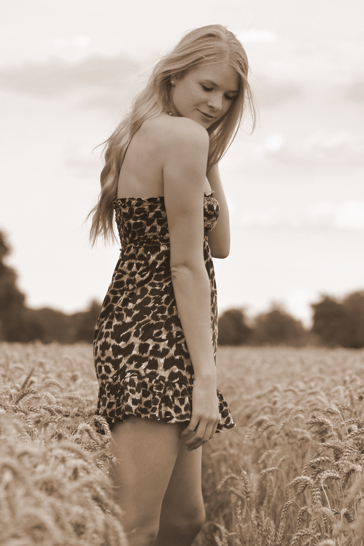 Kornfeld Foto & Bild | portrait, portrait frauen, outdoor Bilder auf fotocommunity