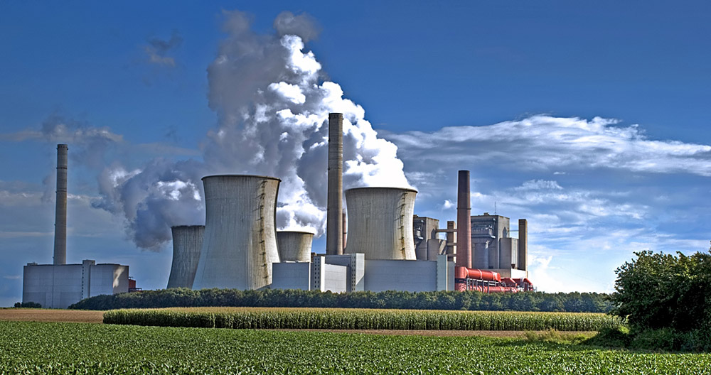 Kraftwerk Grevenbroich-Neurath Foto & Bild | industrie und technik ...